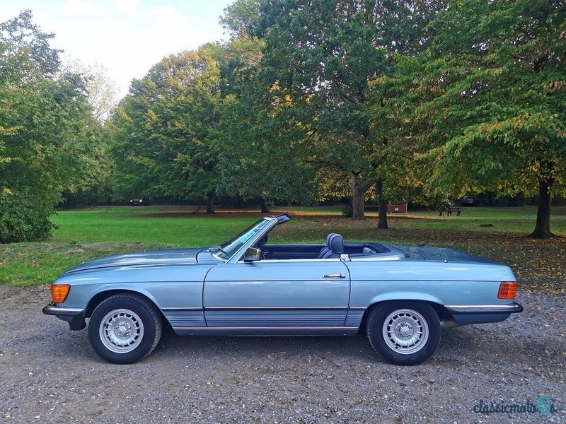 1985' Mercedes-Benz Sl Class for sale. Surrey