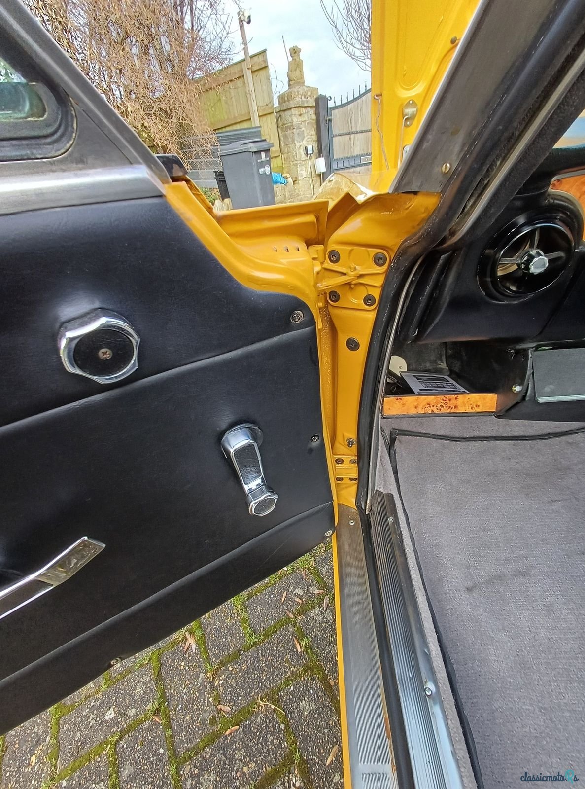 1972' Alfa Romeo 2000 for sale. Somerset