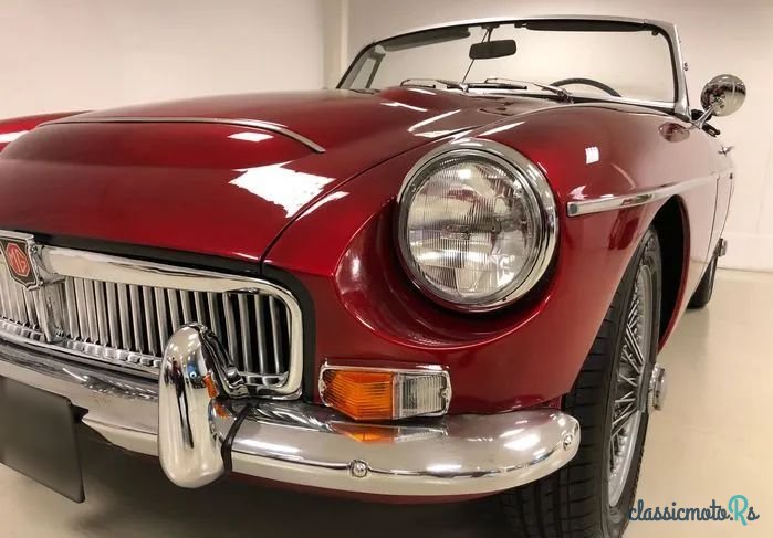 1969' MG MGC for sale. Portugal