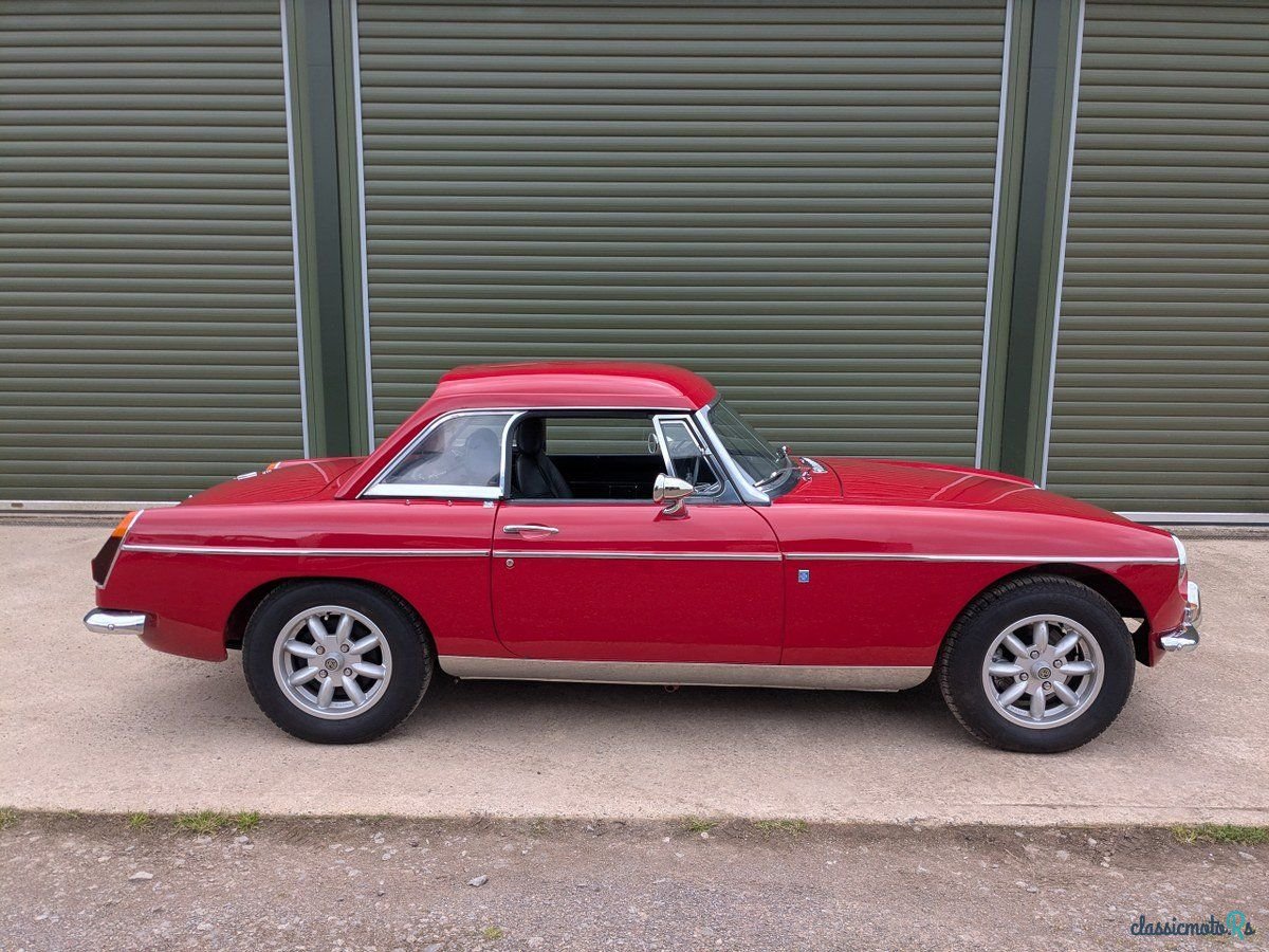 1974' MG MGB for sale. Berkshire