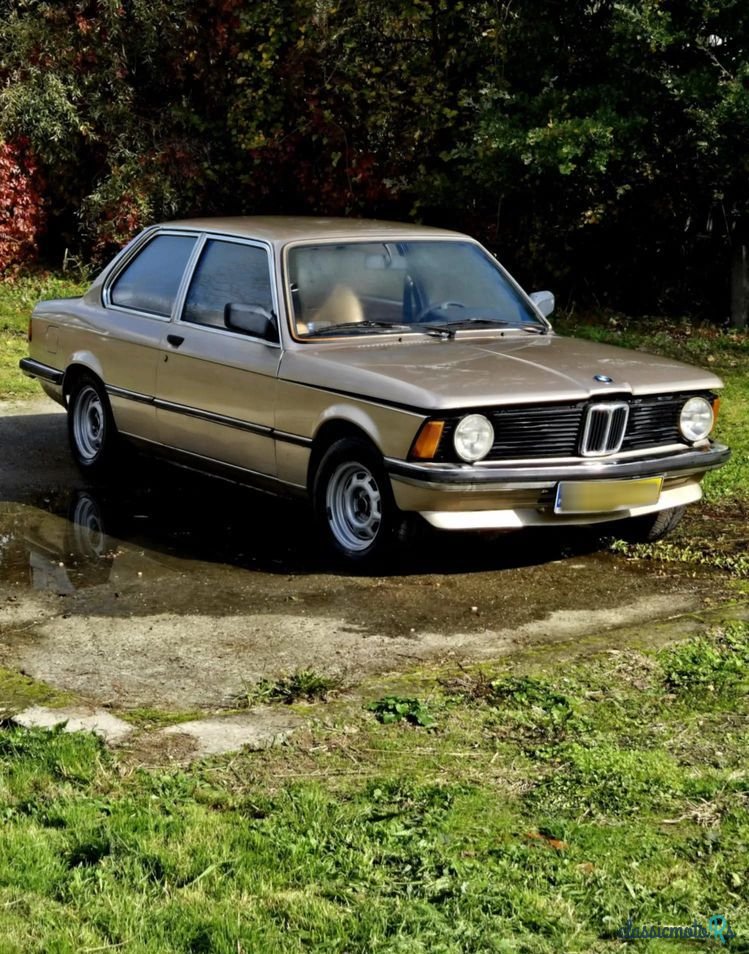 1977' BMW Seria 3 318I for sale. Poland