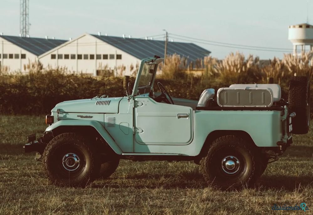 1980' Toyota Bj 40 for sale. Portugal