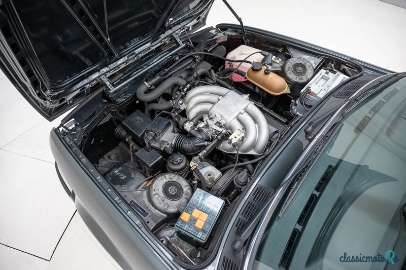 1988' BMW 325i Cabriolet '88 CH26243 for sale. Belgium