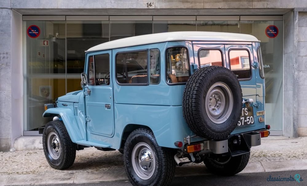 1980' Toyota Bj 40 for sale. Portugal