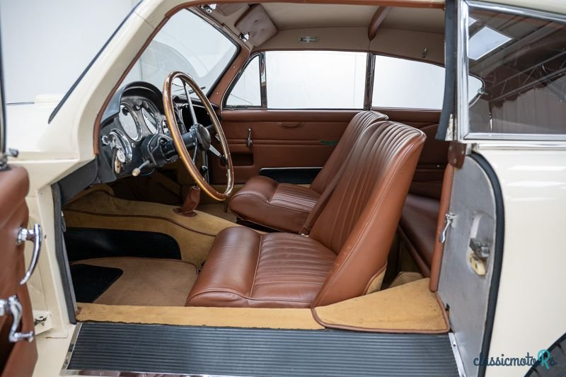 1959' Aston Martin DB MK III DB2 '59 CH1642 en venta.