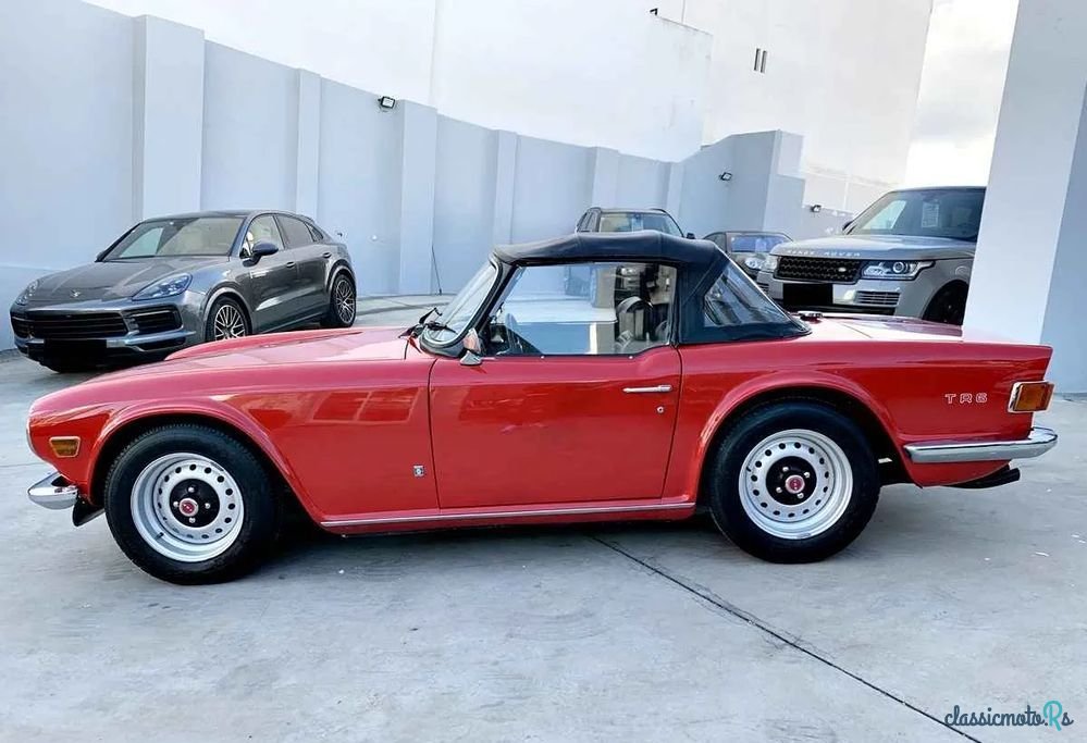 1973' Triumph TR6 for sale. Portugal