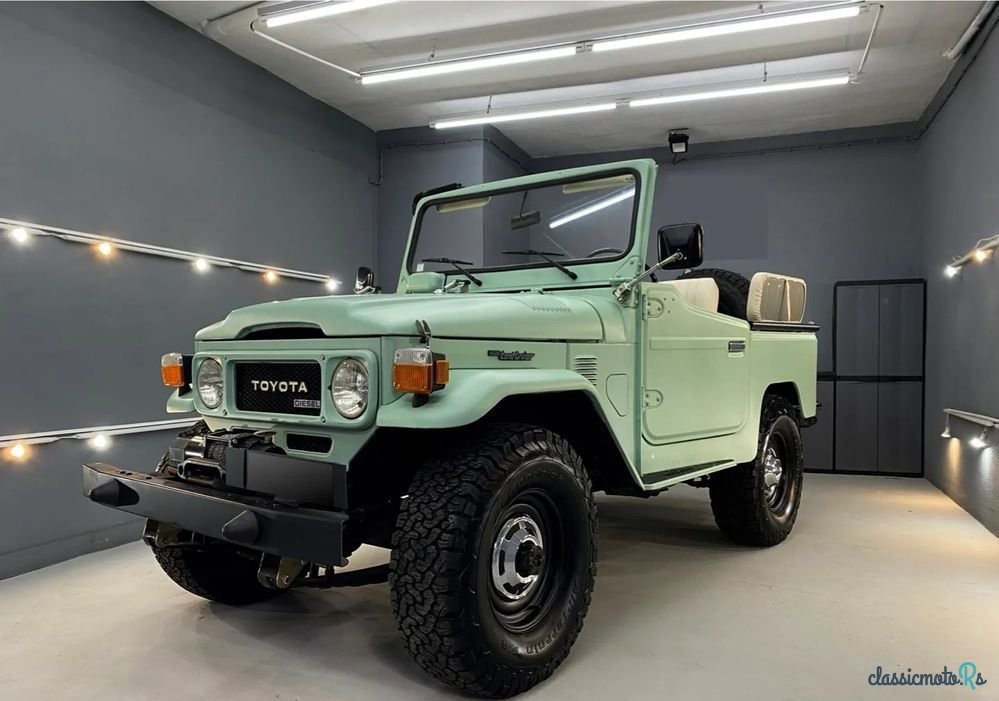 1980' Toyota Bj 40 for sale. Portugal