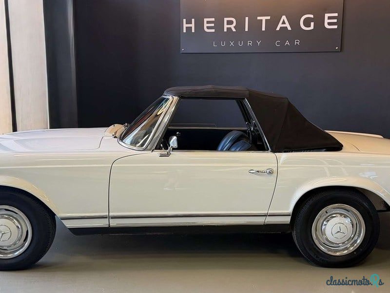 1967' Mercedes-Benz 250 zum Verkauf. Italien