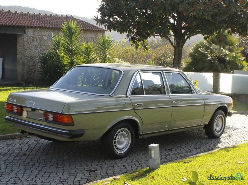 1983' Mercedes-Benz 300 D for sale. Portugal